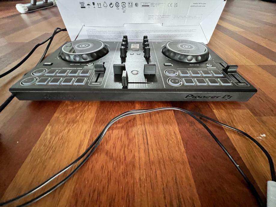 Pioneer DDJ 200