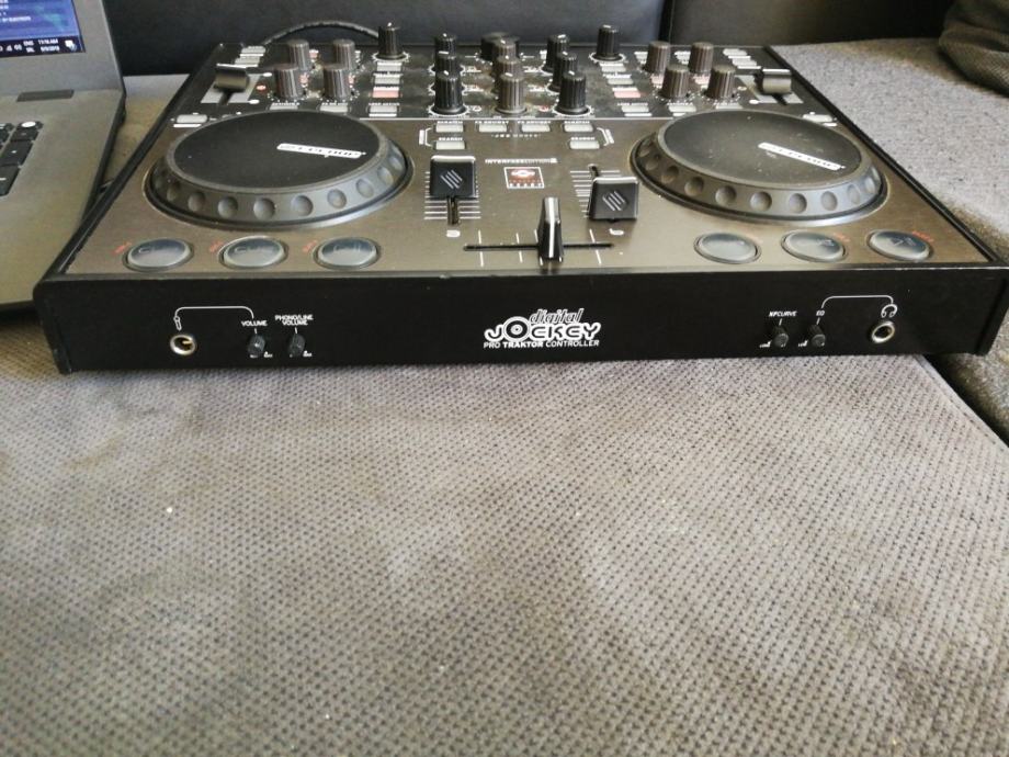 Reloop digital jockey pro traktor controller interface edition 2