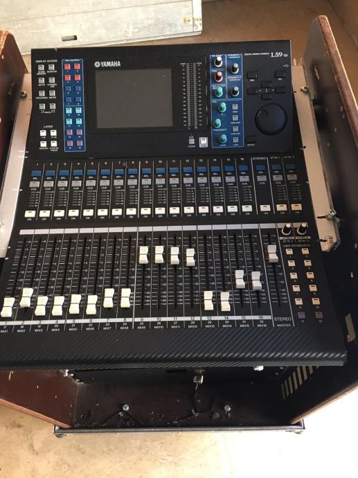 Yamaha Ls9 16 + case
