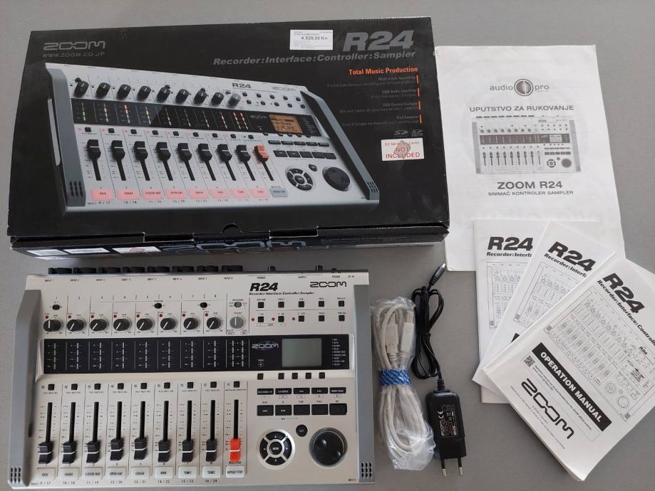 Zoom R24 (24-kanalni snimač)