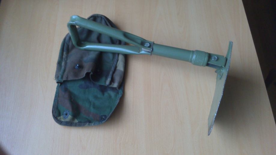 JNA ašov (vojna lopata)