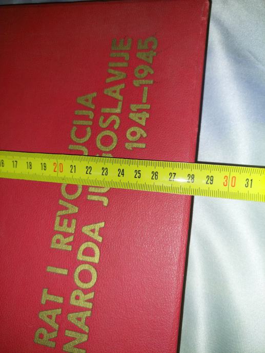 Knjiga o NOB u Jugoslaviji