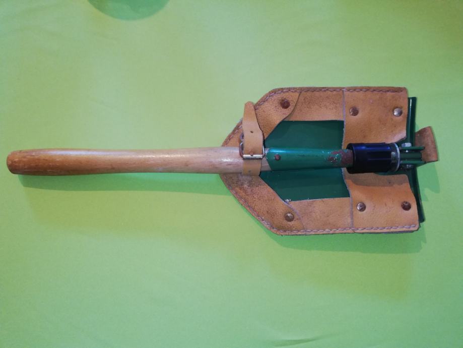 VOJNI AŠOV-LOPATICA