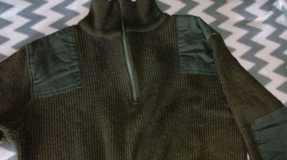 Vojna vesta/ dzemper/ pulover