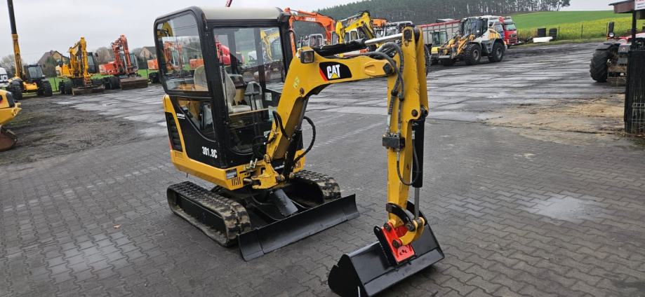 CAT 301.8c 2008g - 2 tone - u PDV-u - SPREMAN ZA RAD