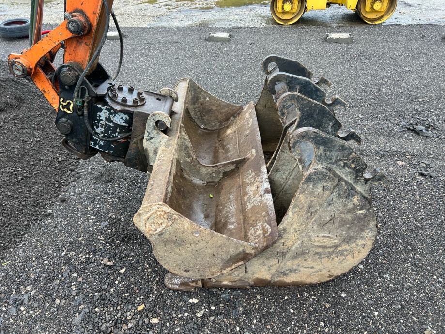 doosan DX 80 powertild