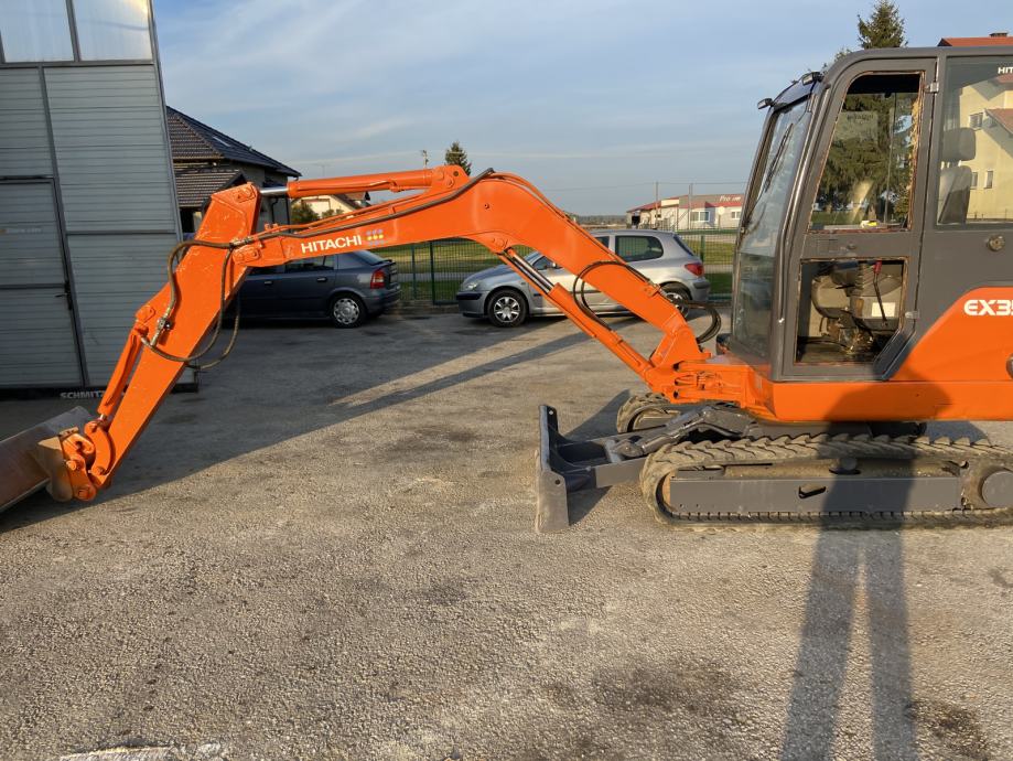 Hitachi ex35