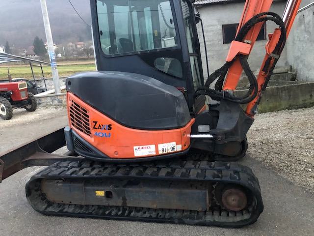 HITACHI ZAXIS-40U