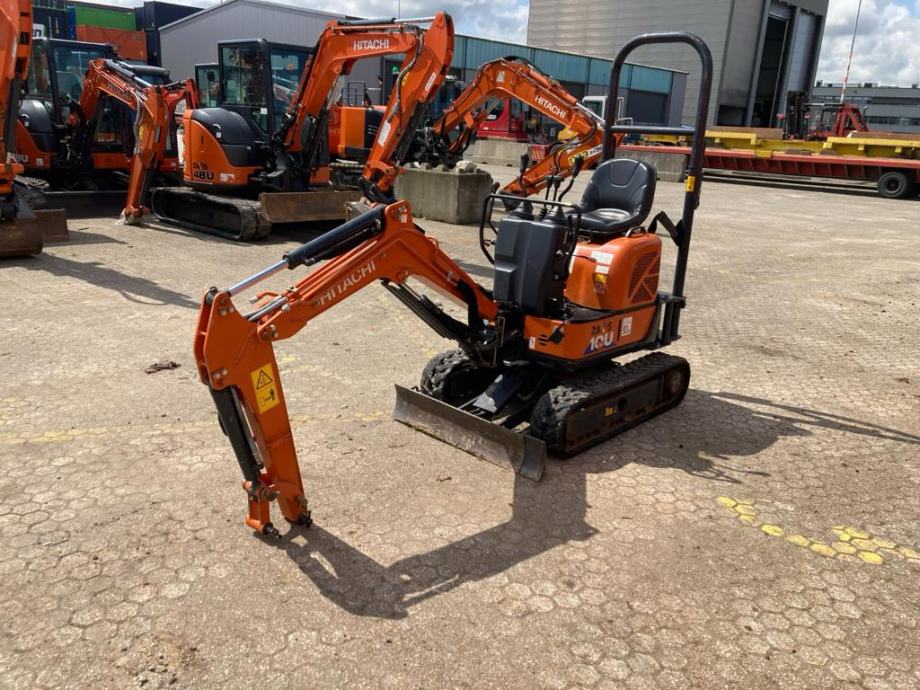 HITACHI ZX10U-6 PREMIUM RABLJENI MINI BAGER