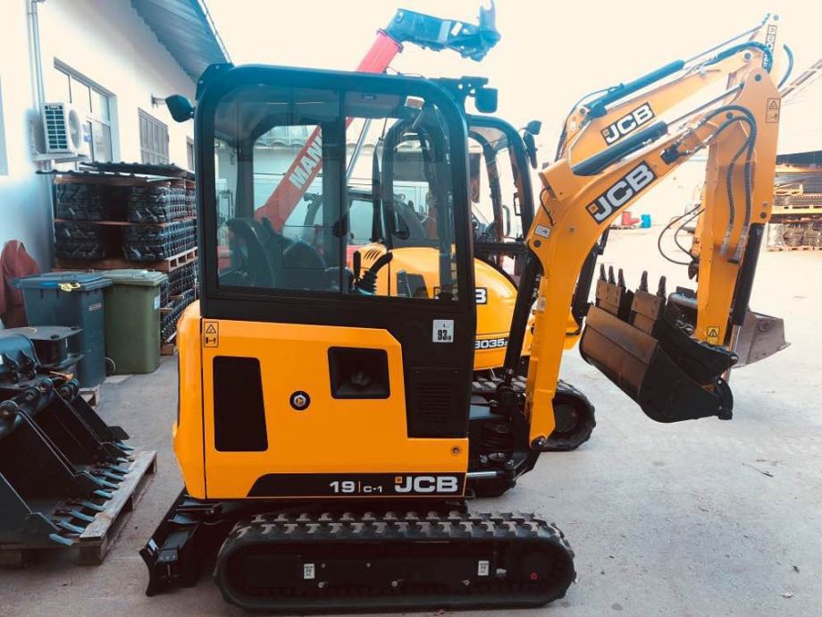 JCB 19 C-1 novi mini bager