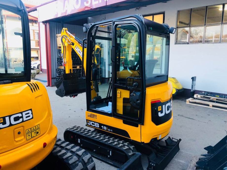 JCB 19 C-1 novi mini bager