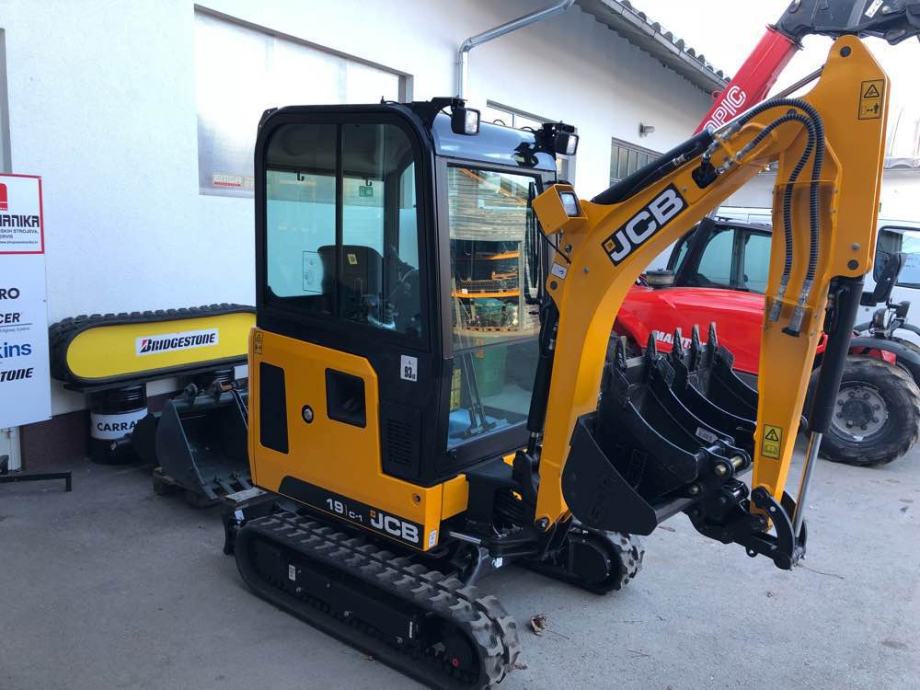 JCB 19 C-1 novi mini bager