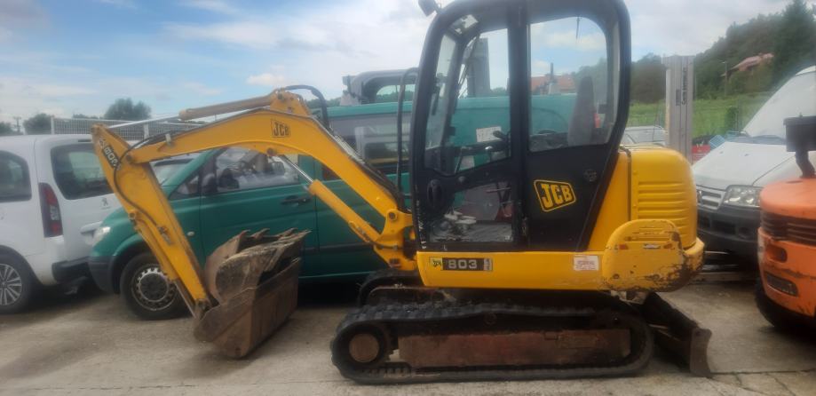 JCB 803 PLUS, 3,3 tone,PDV, KARTICE, RATE,KREDIT