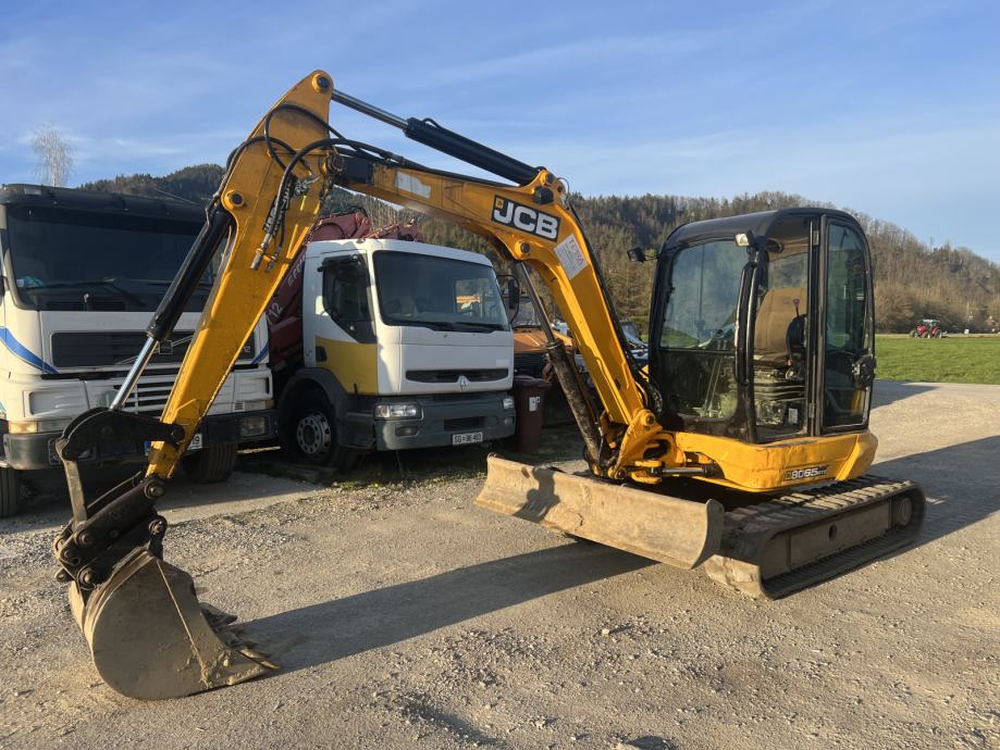JCB 8065 RTS