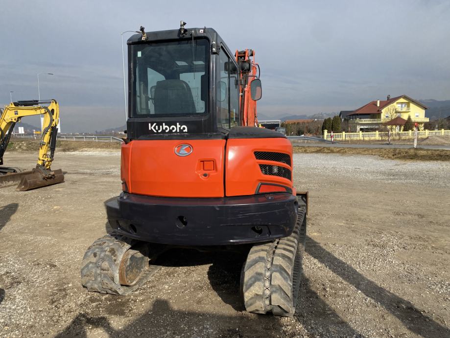 Kubota KX057 -4, hidraulična spojka. 2 korpe