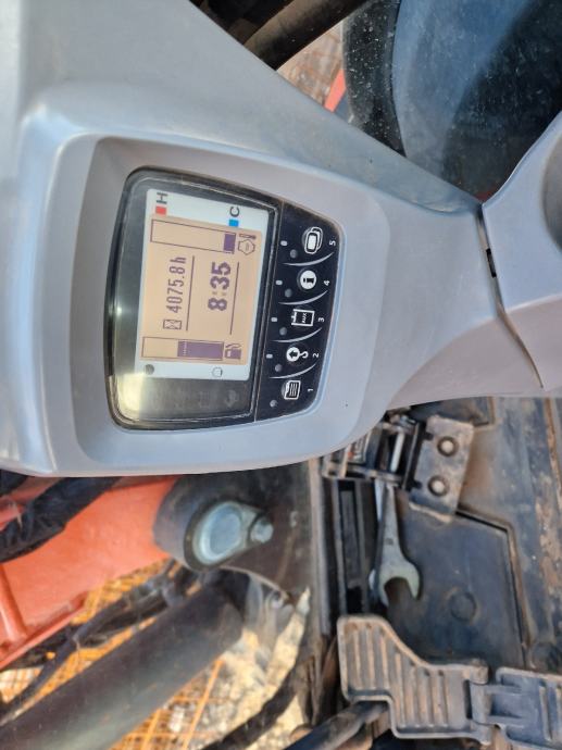 Kubota KX057-4 TOP STANJE