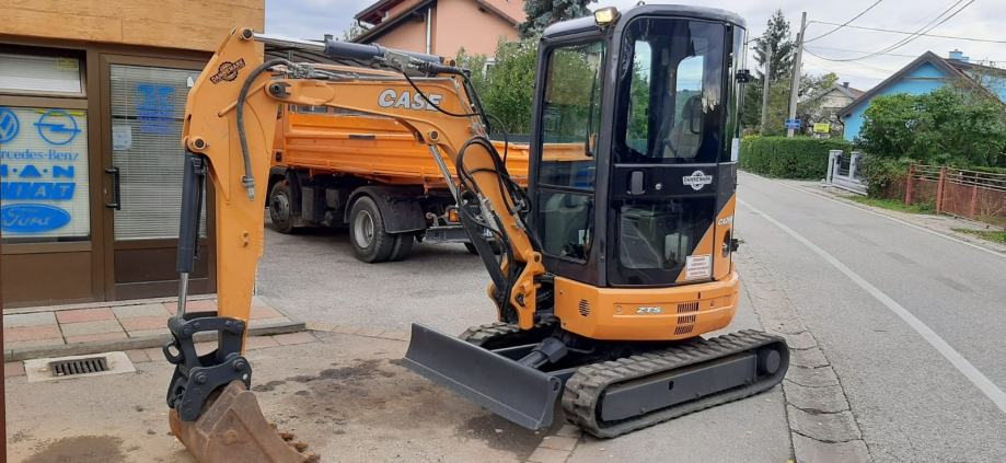 Mini bager CASE