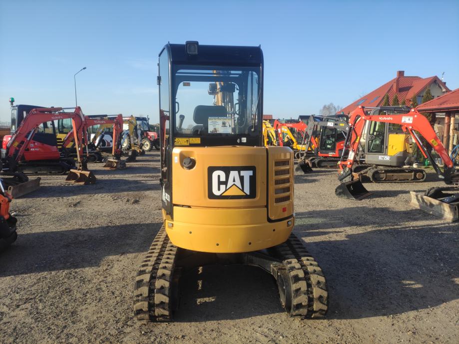 MINI BAGER CATERPILLAR CAT 302.7 DCR 1160sati motora 2017godina