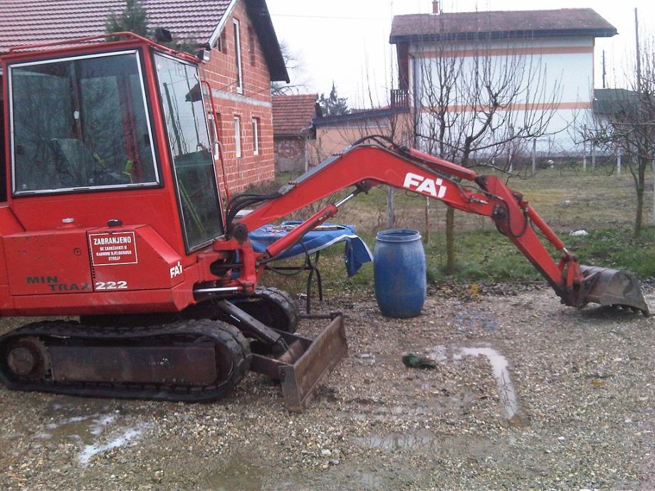 mini bager fai 2.5t ***ZAMJENA***