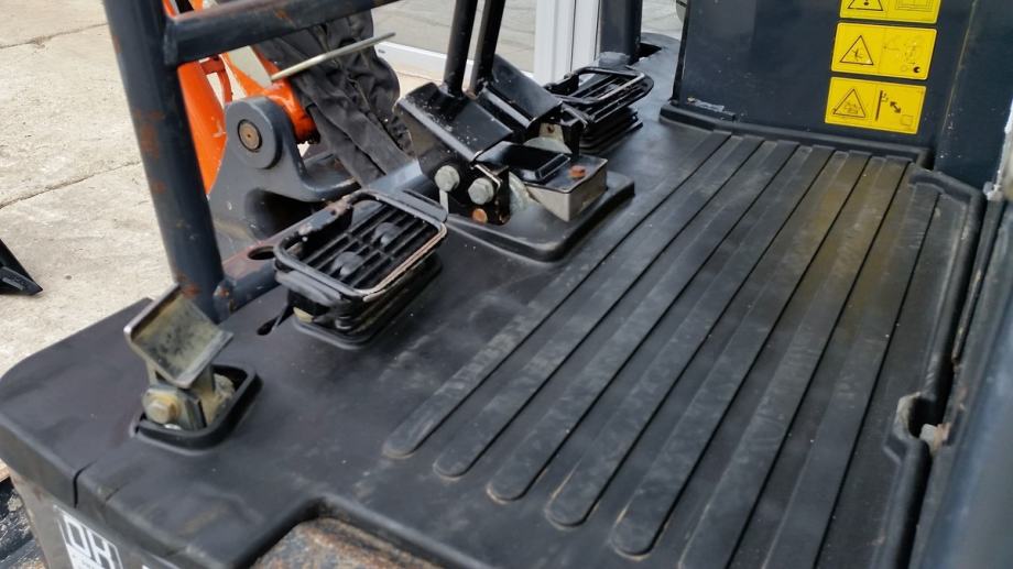 Mini bager HITACHI ZX17U-2 CLR