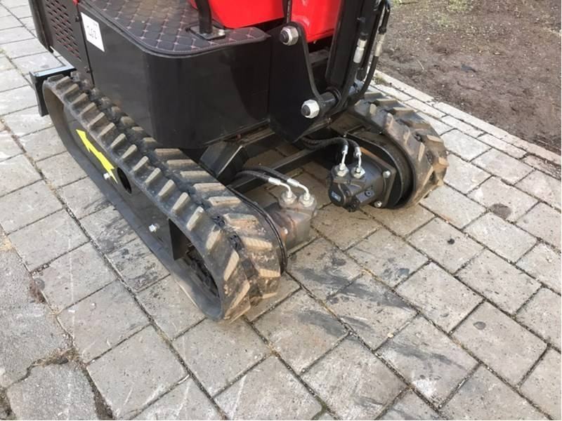 Mini bager HT12 JPC NOVI DIZEL GUSJENIČAR VRLO POVOLJNO NOVO 0 SATI