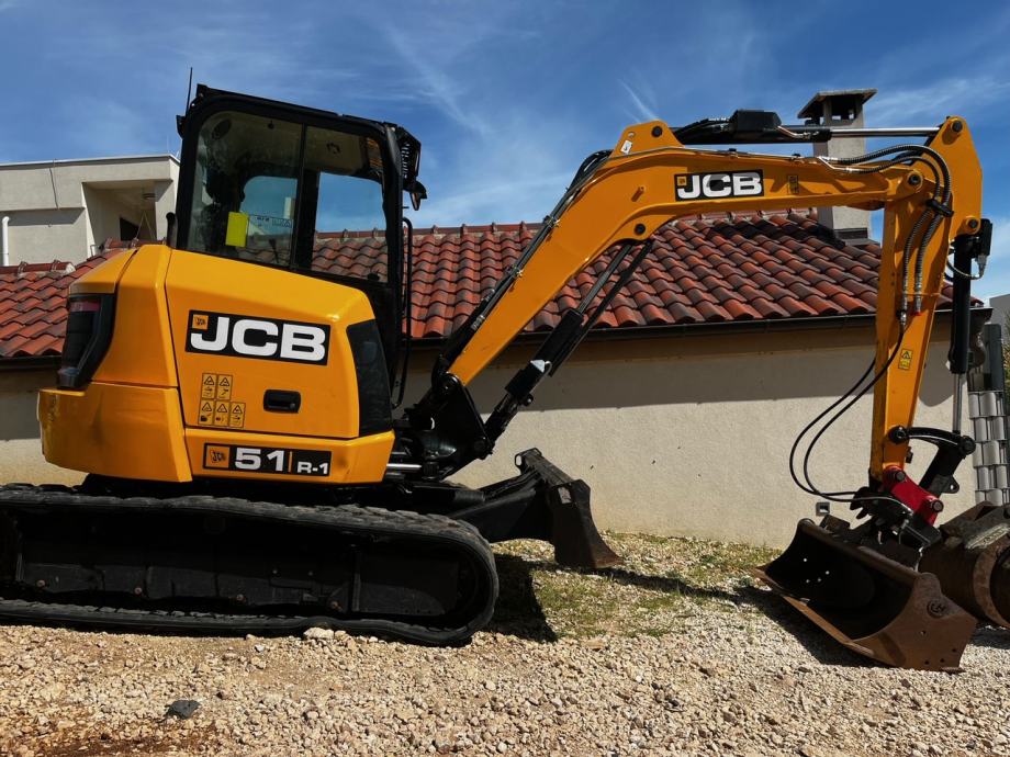 Mini bager JCB 51R-1