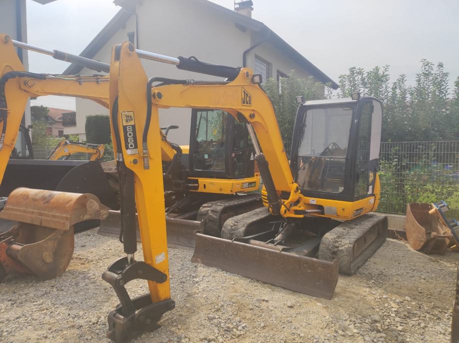 MINI BAGER JCB 8060 #2008.GODINA # 5600 RADNIH SATI MINIBAGER 6 TONA