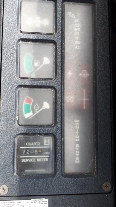 Mini Bager Komatsu PC 40-6; Motor neispravan; Popravak potreban