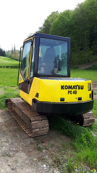 Mini Bager Komatsu PC 40-6; Motor neispravan; Popravak potreban