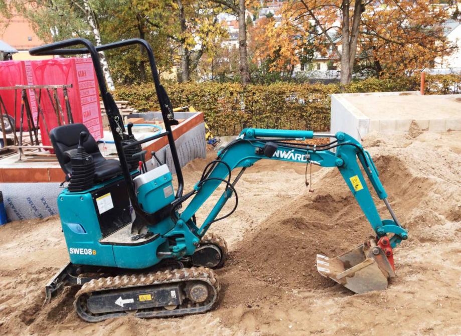 MINI BAGER SUNWARD SWE 08B 1.01t ROVOKOPAČ, MINI BAGER