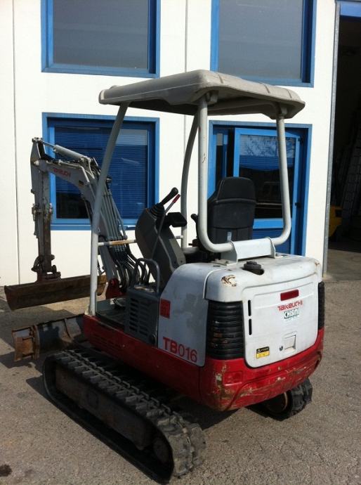 MINI BAGER TAKEUCHI TB 016