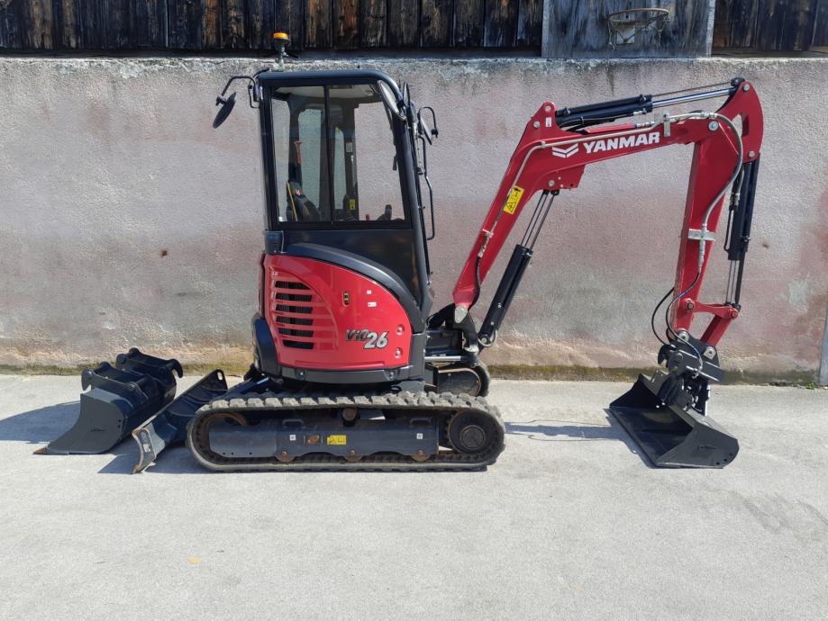 Mini bager YANMAR VIO26-6 - 2022 godište - 3 korpe