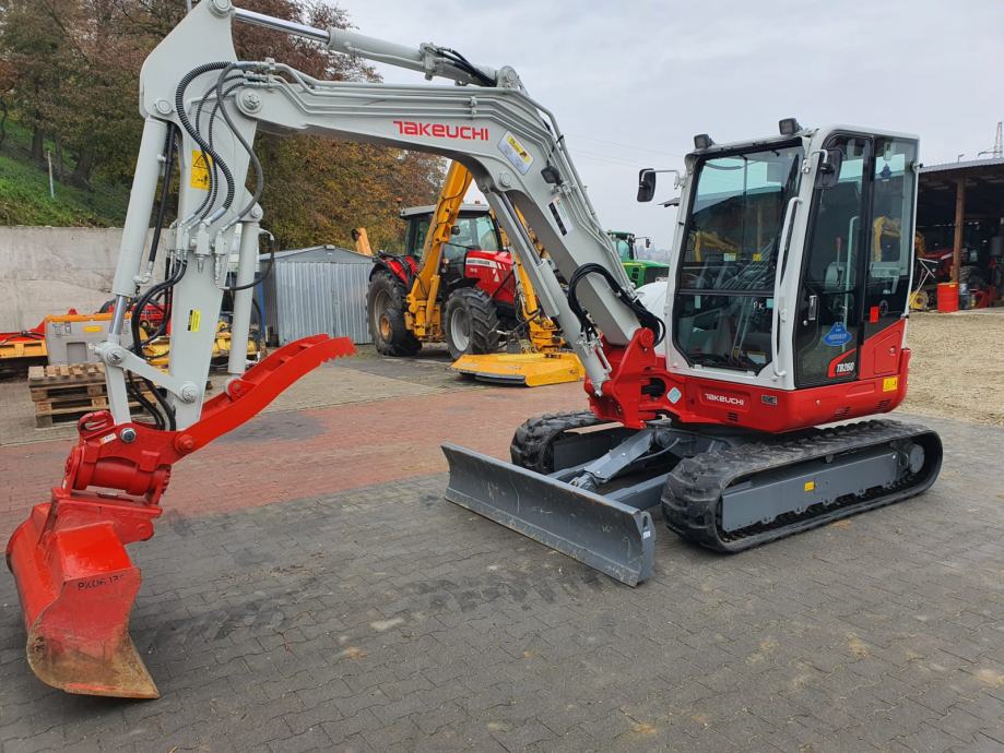 TAKEUCHI TB-260 SAMO 644 RADNIH SATI
