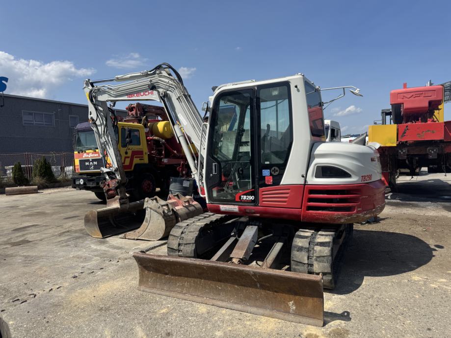 Takeuchi TB 290