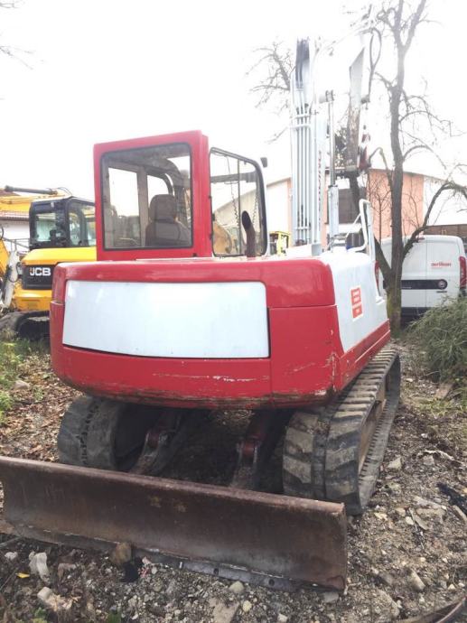Takeuchi TB070