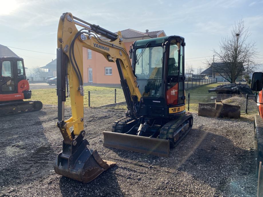 Yanmar Vio 33, 360 radnih sati NOVO