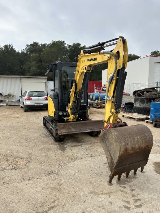 Yanmar vio 33