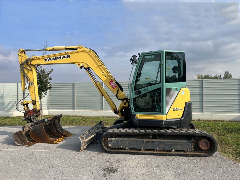 YANMAR VIO80-1 // 2015.G. // 3092 SATA // 8000 KG // KLIMA