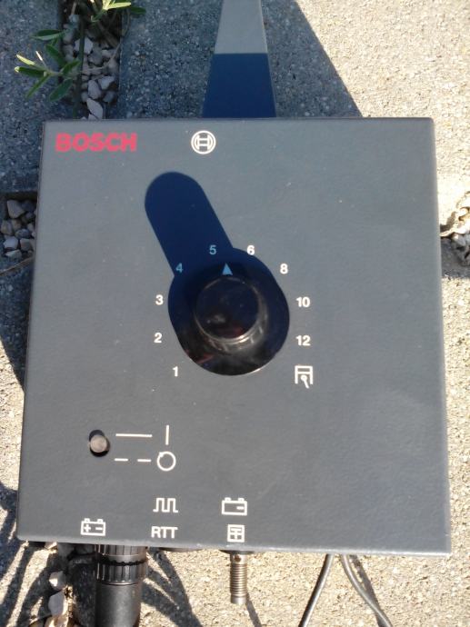 Bosch BDM 282 osciloskop ***U POLA CIJENE***