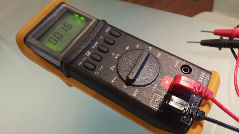 Chauvin Arnoux C.A 5220, digitalni multimetar,rang Fluke-a...