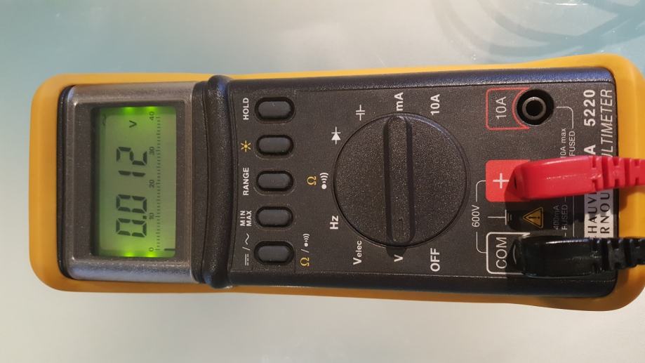 Chauvin Arnoux C.A 5220, digitalni multimetar,rang Fluke-a...