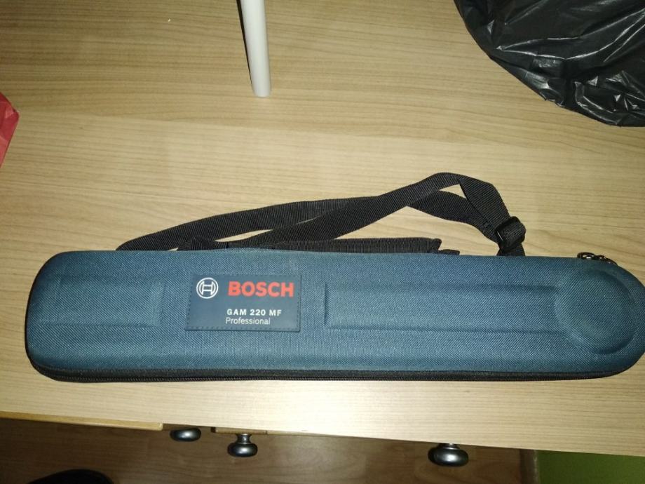 Digitalni kutomjer BOSCH GAM 220 Professional