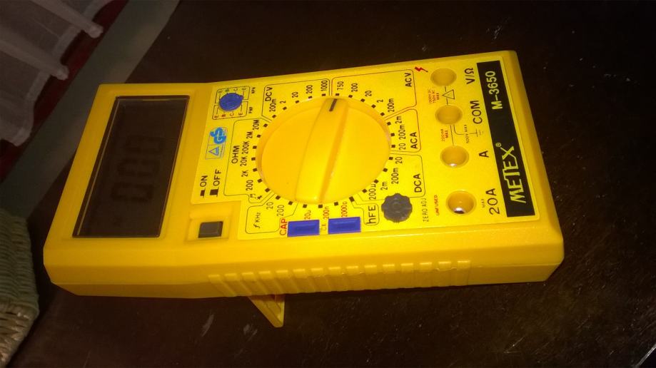 Digitalni mjerni instrument METEX 3650