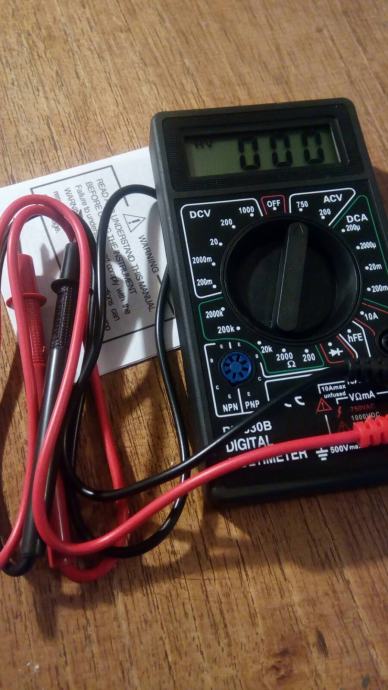 digitalni mjerni instrument