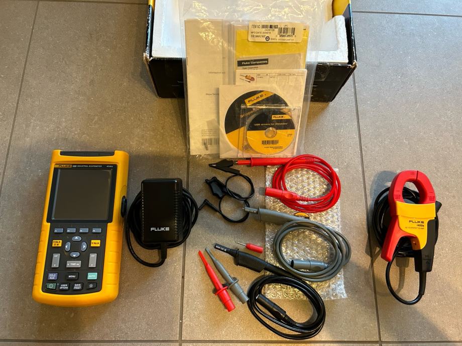 Fluke 125 Industrial Scopemeter 40 MHz - prijenosni osciloskop