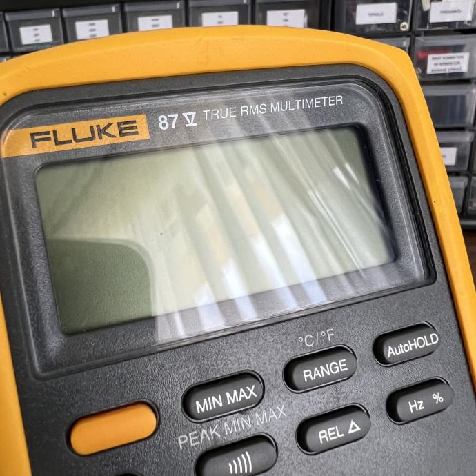 Fluke 87V TRMS Multimetar