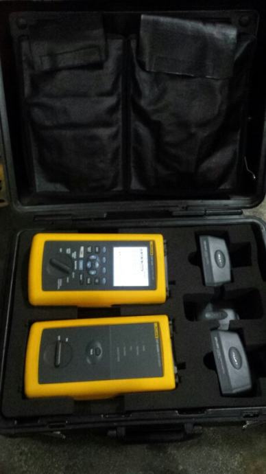Fluke DSP-4000 cable analyzer