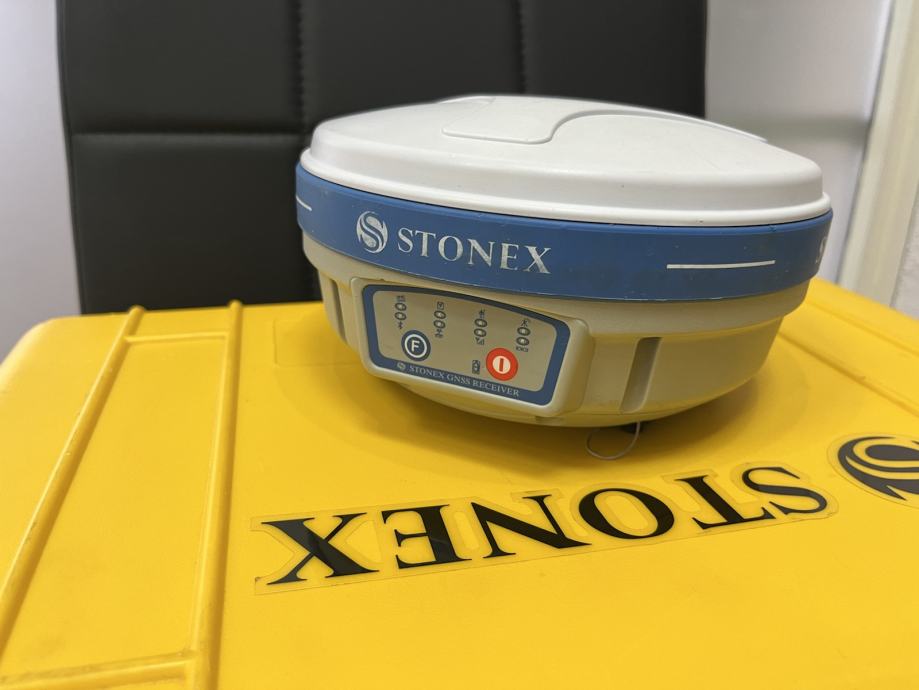 Geodetski gps prijemnik STONEX S8N PLUS