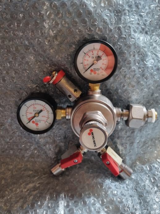 Manometar (reduktor) za co2 bocu