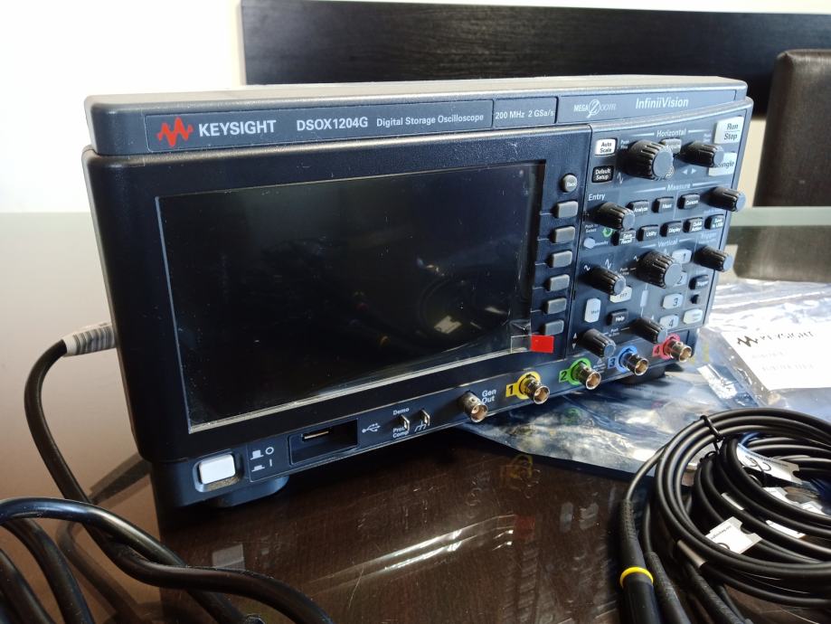 Osciloskop NOVO KEYSIGHT DSOX1204G 4kanala 200MHz 2GSa/s 1000X series